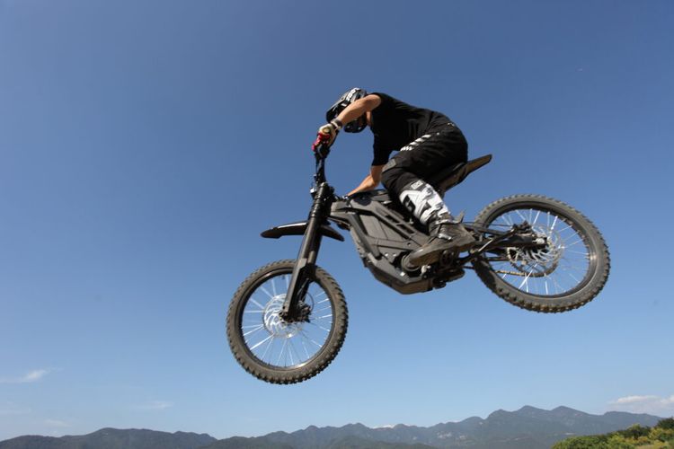 E RIDE PRO SS (19″) Dirt Bike Review