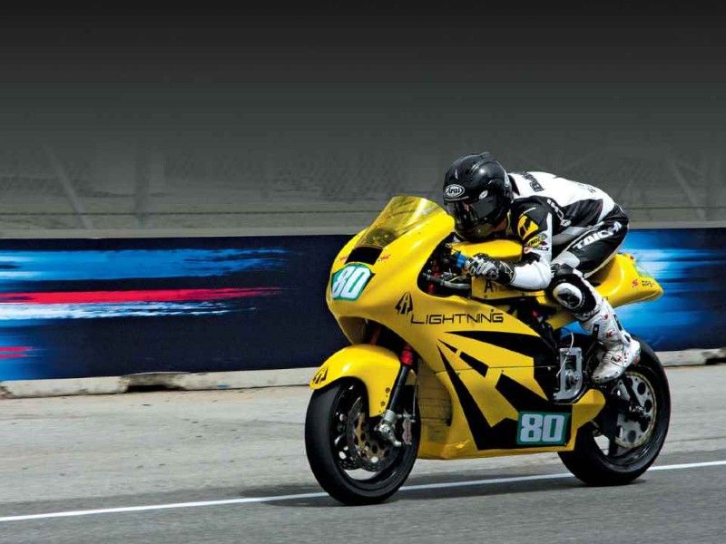 Lightning Motorcycles LS-218 Motorcycle Review